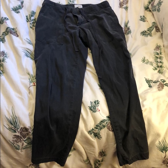 Lou & Grey | Pants & Jumpsuits | Lou Grey Cargo Crops | Poshmark